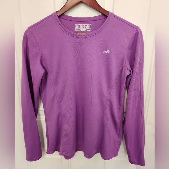 New Balance | Tops | New Balance Long Sleeve Active Wear Top | Poshmark
